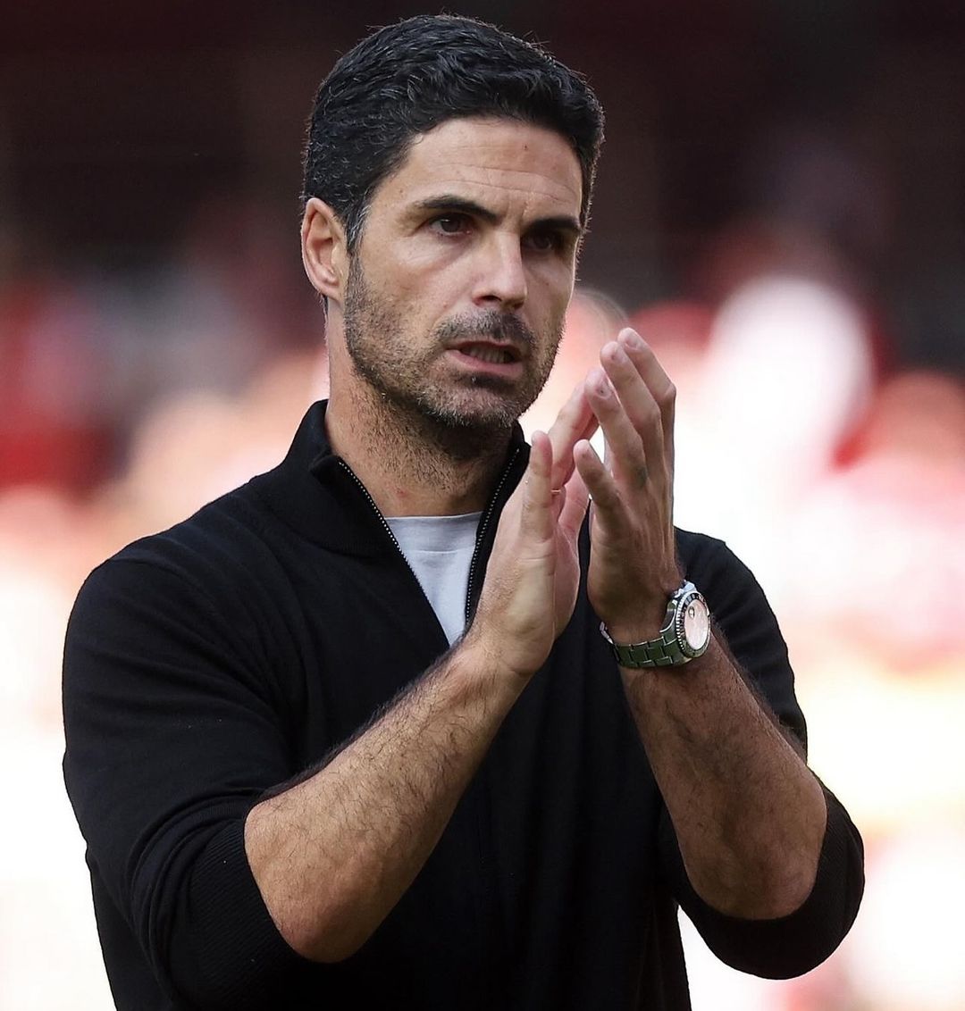Especulado no Manchester City, Arteta renova contrato com o Arsenal ...