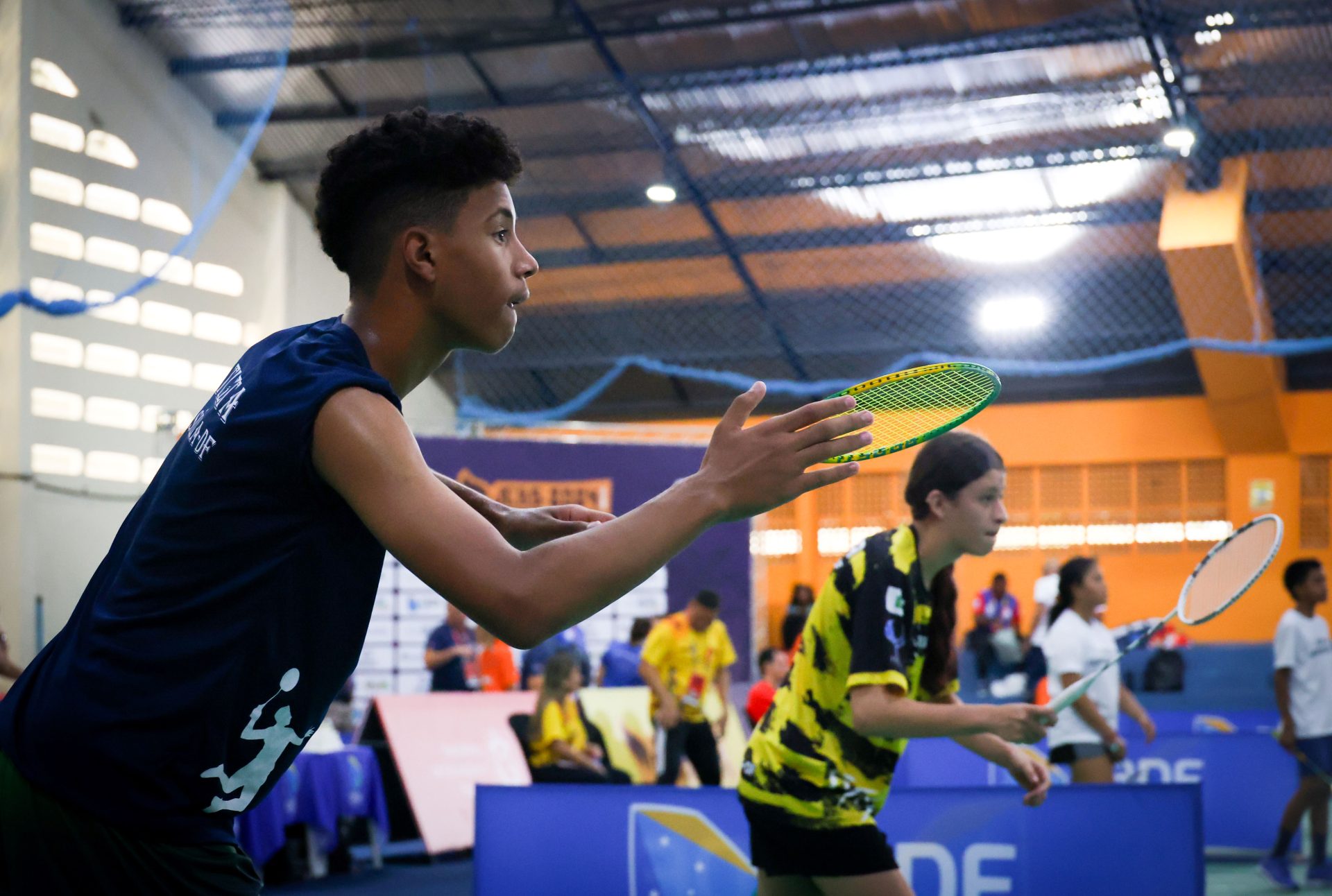 Badminton estreia nos JEBs com a participação de alunos de escolas ...