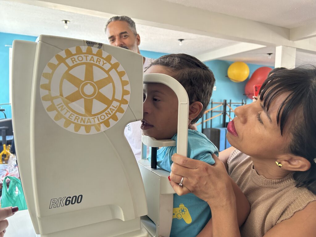 Crianças da APAED recebem atendimento oftalmológico com apoio do JBr do ...