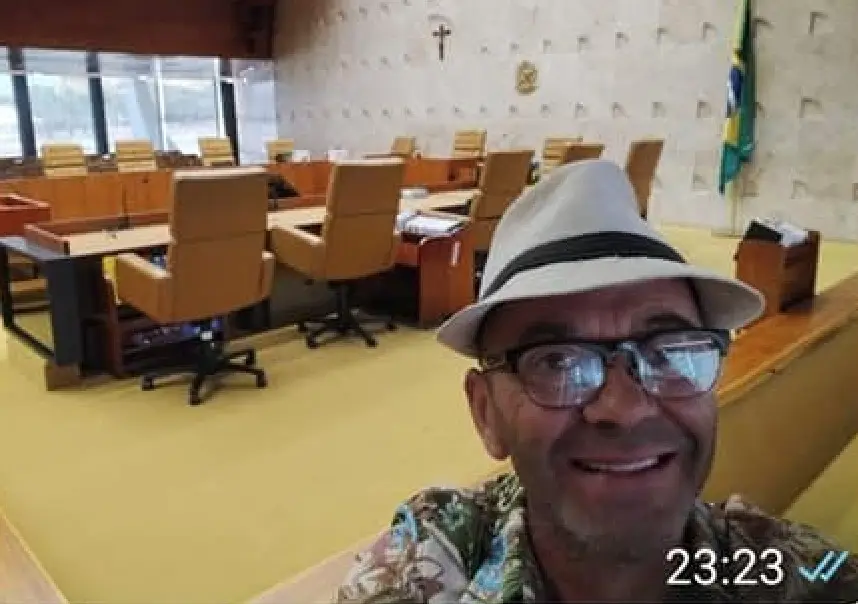 Homem tentou entrar no STF antes de explodir bomba, diz vice ...