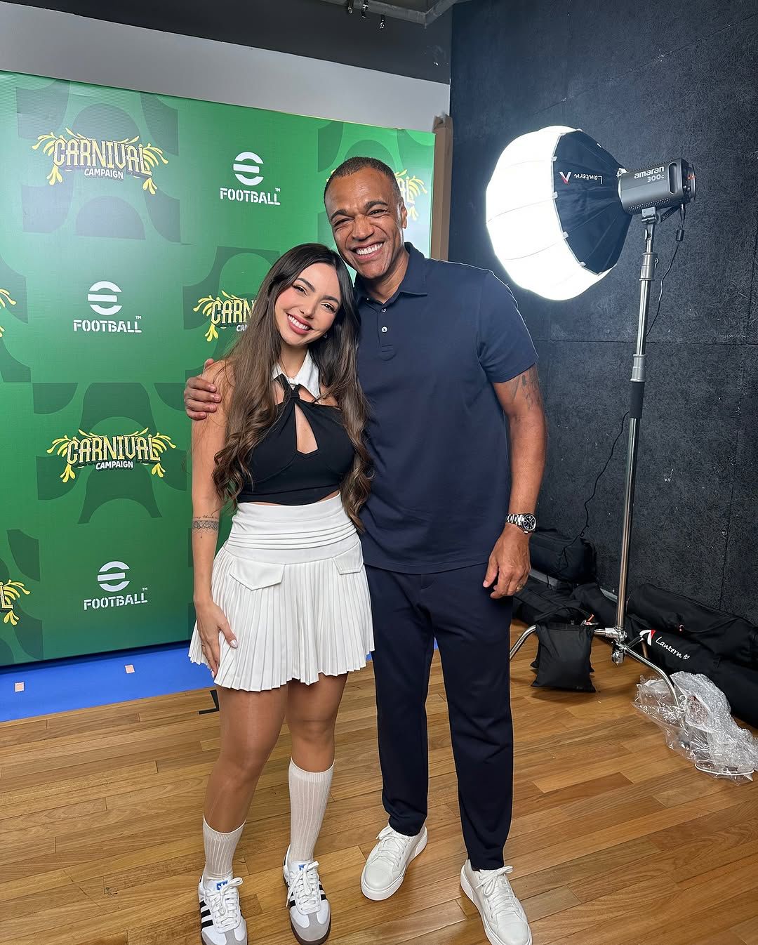 Podcast NYVELADOS recebe Denílson e dá início à nova fase de Nyvi ...