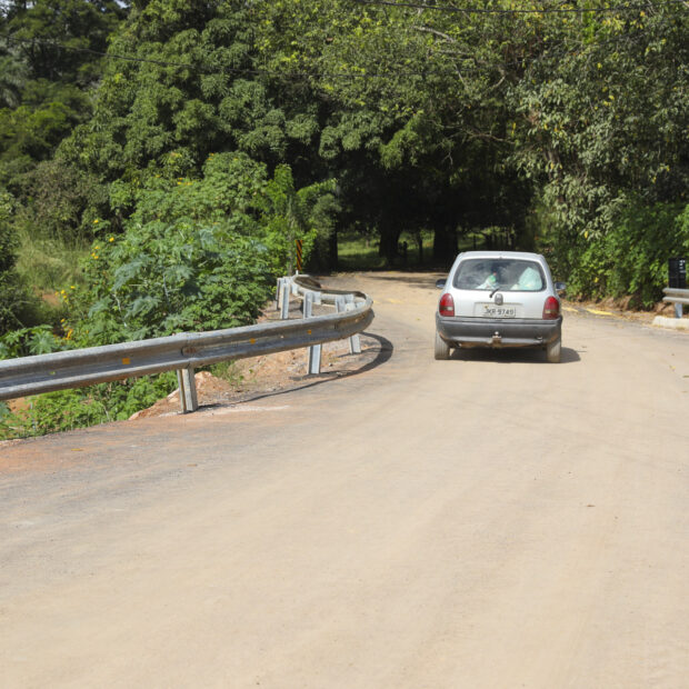 Ponte de acesso à Comunidade Boa Vista, na Fercal, é totalmente ...
