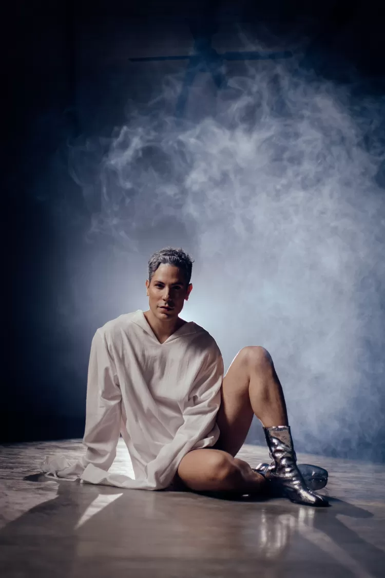 Christian Chávez transforma dor em música: “Me tiraram do armário aos 23, mas agora sou eu quem ...