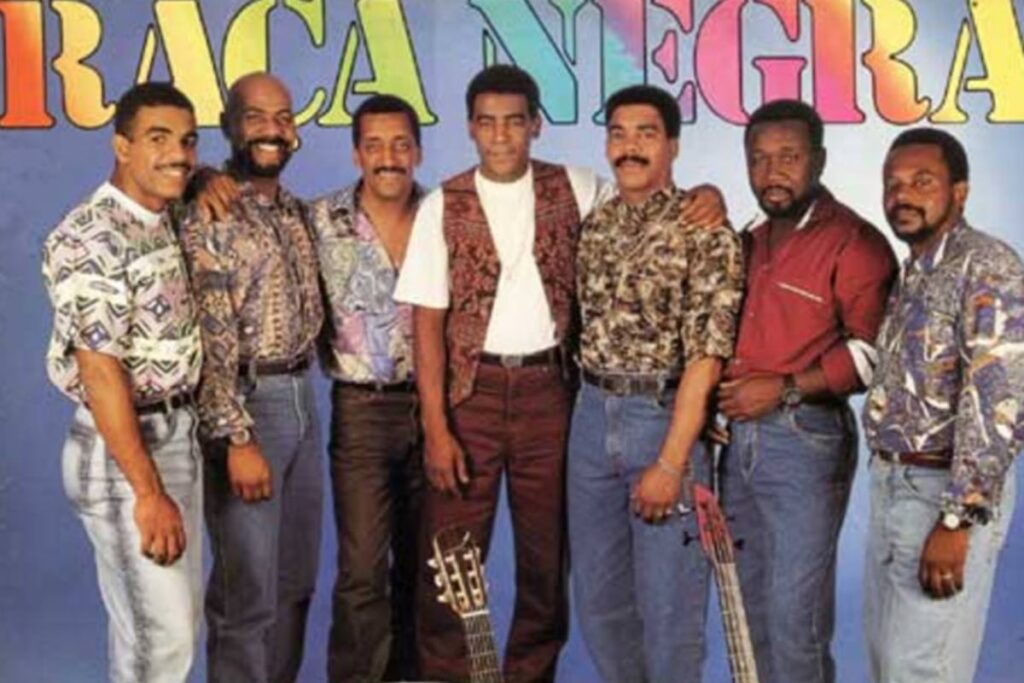 Quem foi Edson Café, o talento do Raça Negra que embalou o auge do ...