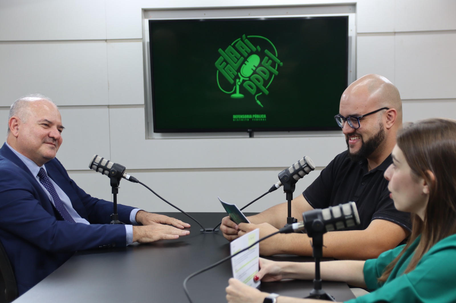 Podcast orienta população do Distrito Federal sobre direitos e acesso à ...