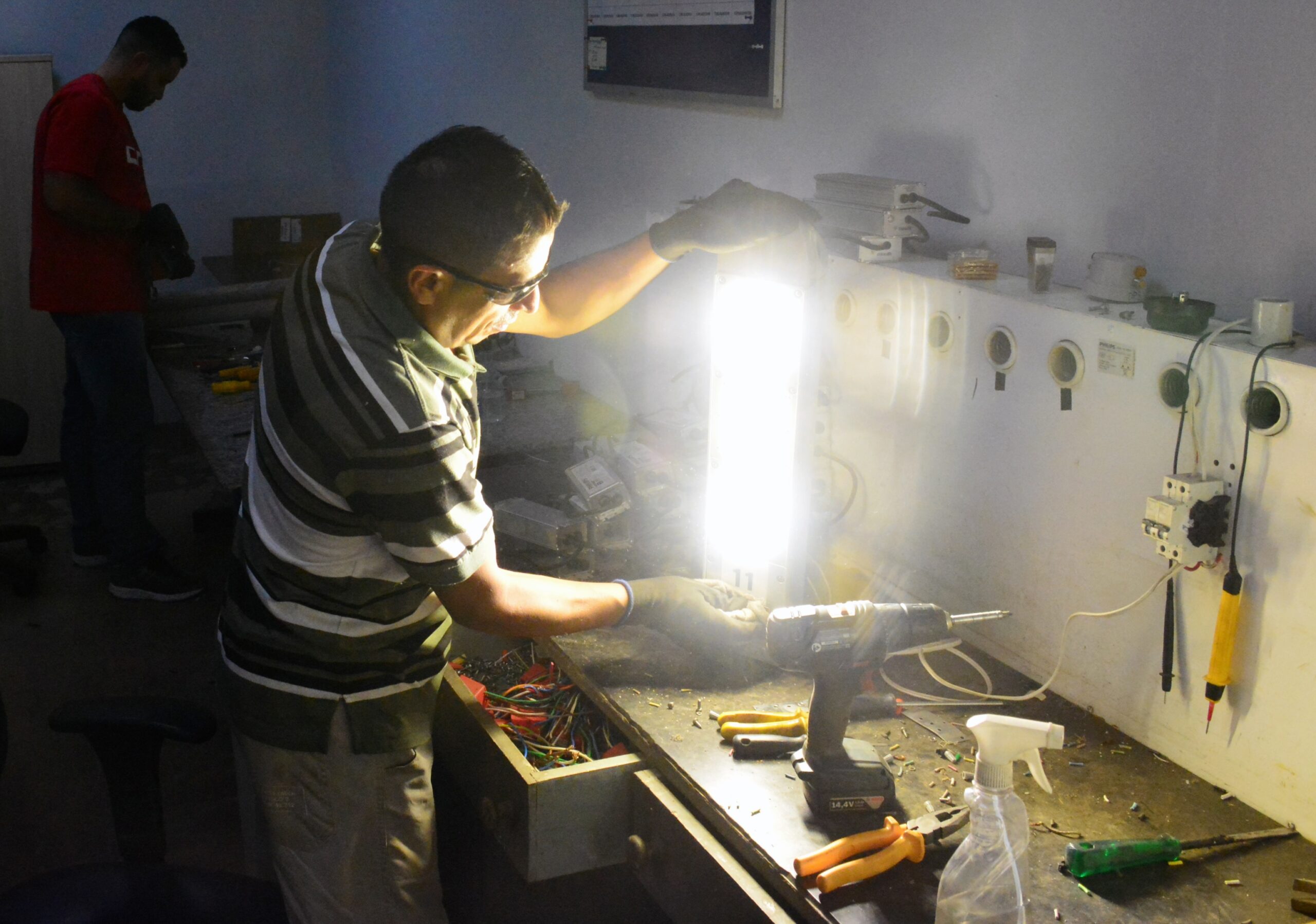 CEB recupera 7 mil luminárias e evita desperdício de R$ 12 milhões no DF | Jornal de Brasília