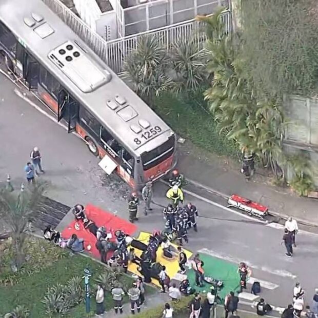 Acidente com ônibus deixa ao menos 10 feridos na Raposo Tavares em SP | Jornal de Brasília